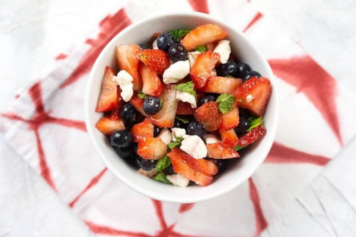 Berry Salsa: A Refreshing Summer Treat