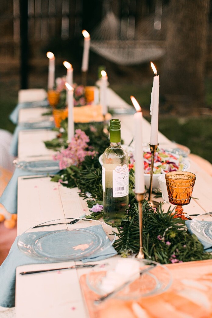 How to Host an Al Fresco Dinner Party | Ottawa Mommy Club